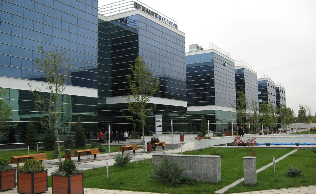Birouri de inchiriat in West Gate Business Park